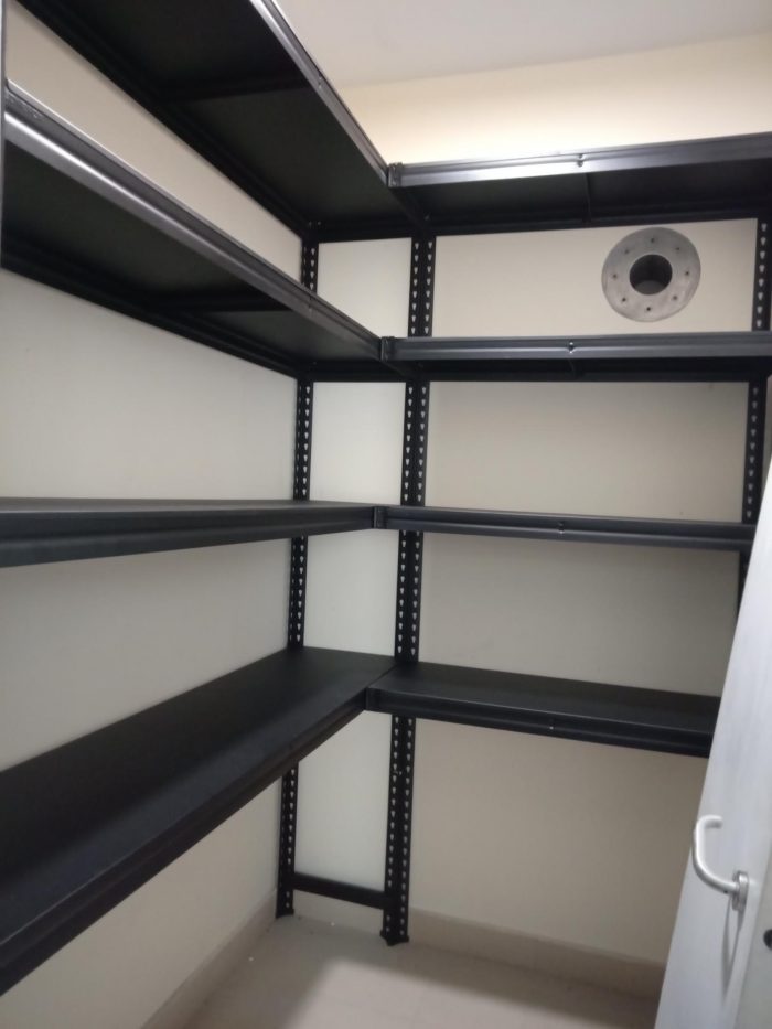 Boltless Rack: Quick and Easy Storage Solutions